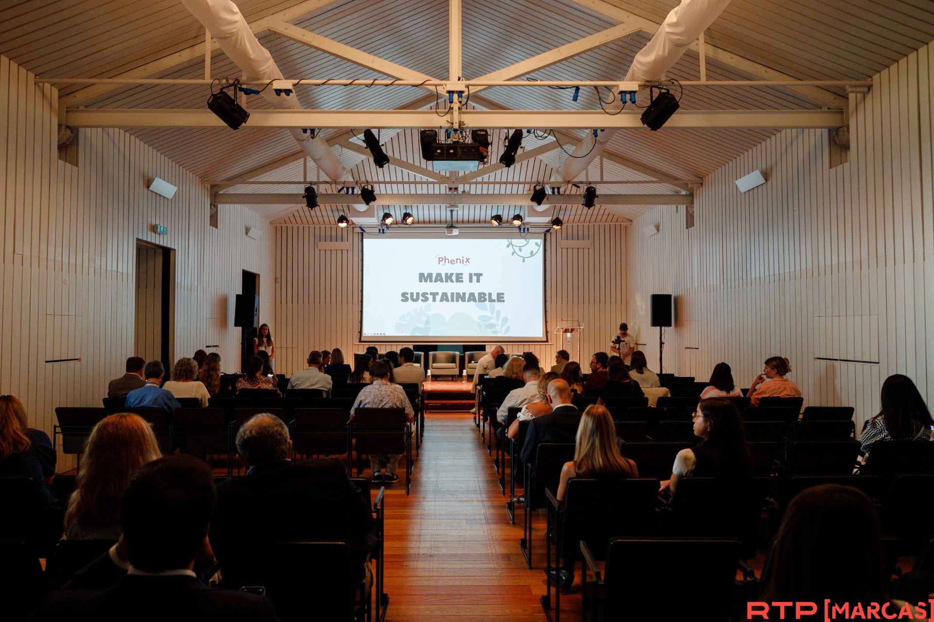 Reduzir o desperdício alimentar é tarefa de todos - marcas.rtp.pt